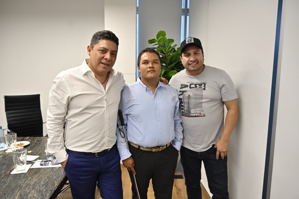 RICARDO GALLARDO CONFIRMA A LUIS DANIEL VELÁZQUEZ, "LA VOZ DE LUIS MIGUEL" EN LA FENAPO ...